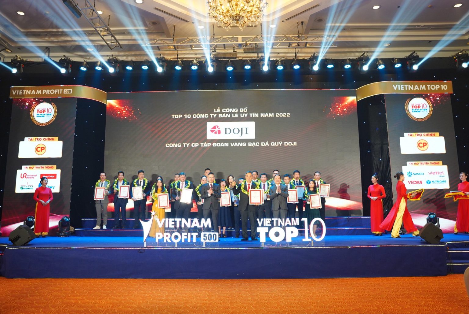NĂM THỨ 6 LIÊN TIẾP, TẬP ĐOÀN VÀNG BẠC ĐÁ QUÝ DOJI ĐƯỢC VINH DANH TOP ...