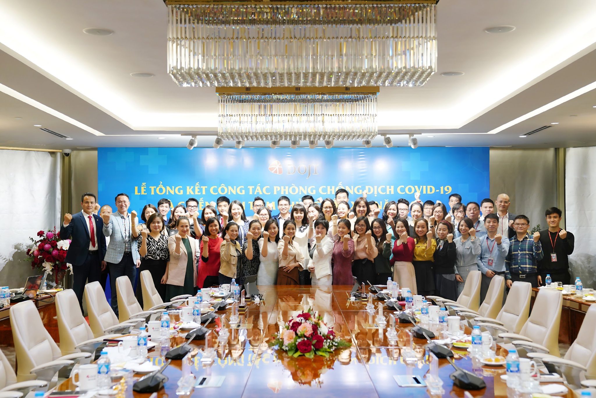 CHÂN DUNG HAI LÃNH ĐẠO CẤP CAO VỪA ĐƯỢC BỔ NHIỆM CỦA DOJI - DOJI Group