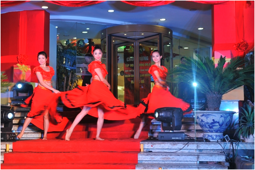 TTTM Ruby Plaza tổ chức chương trình biểu diễn nghệ thuật kỉ niệm Ruby ...